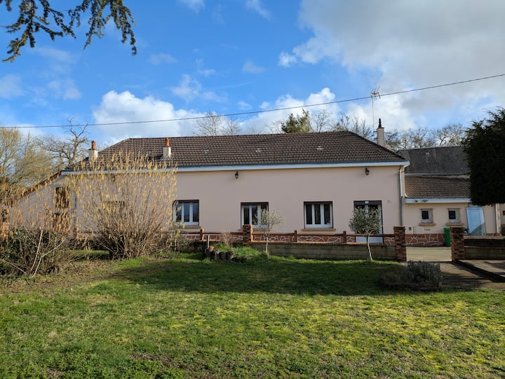 Maison Entière Pour Les 24h Du Mans - Arnage