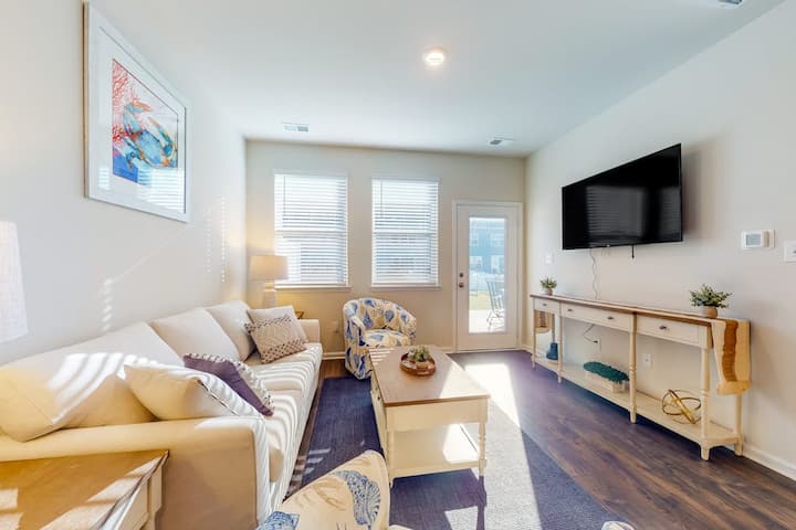 Ocean View Beach Club Townhome With Wifi, Private - Bethany Beach, DE