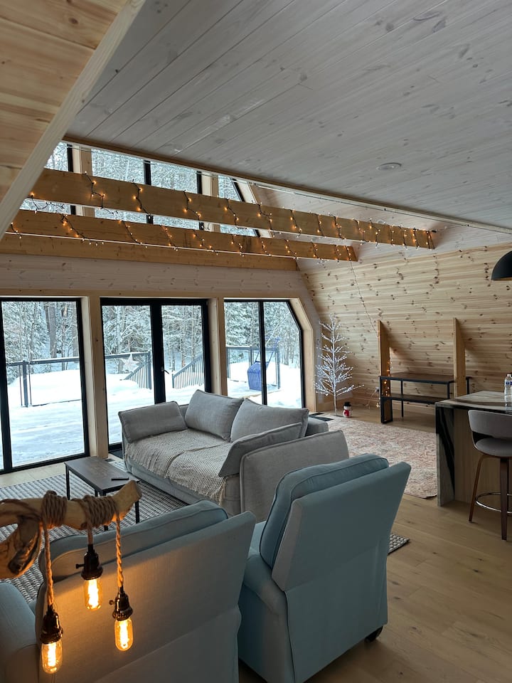 Luxury A-frame Cottage | Muskoka Escape - Huntsville