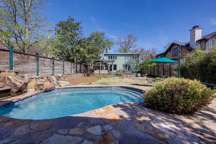 The Laguna Paradise | Craft Charm + Private Pool - Nashville, TN