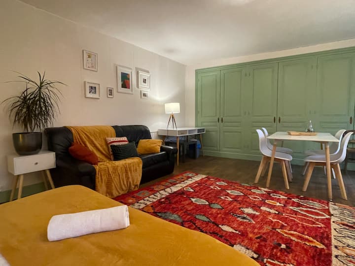 Demeure D'autrefois : Chambre 6 - Morestel