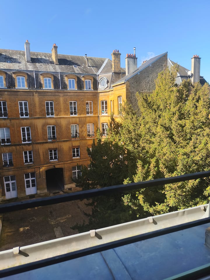 Appartement Paisible Proche Château Fort - Sedan