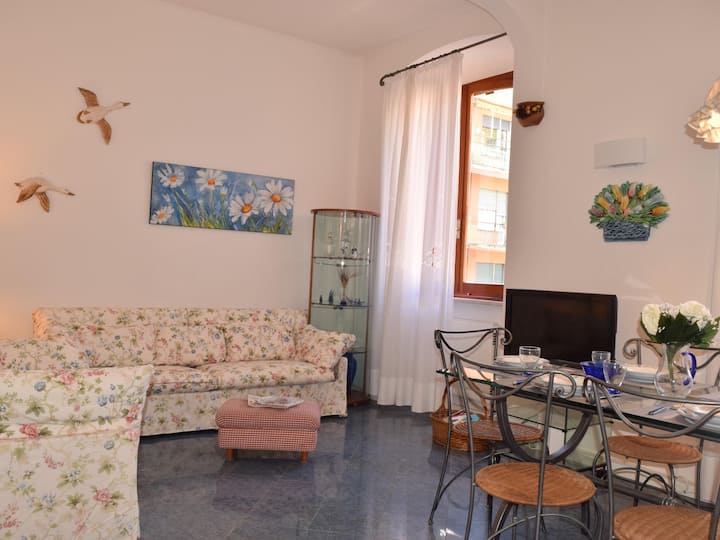 Sea Breeze Apartment - Few Steps From The Harbor - Santa Margherita Ligure