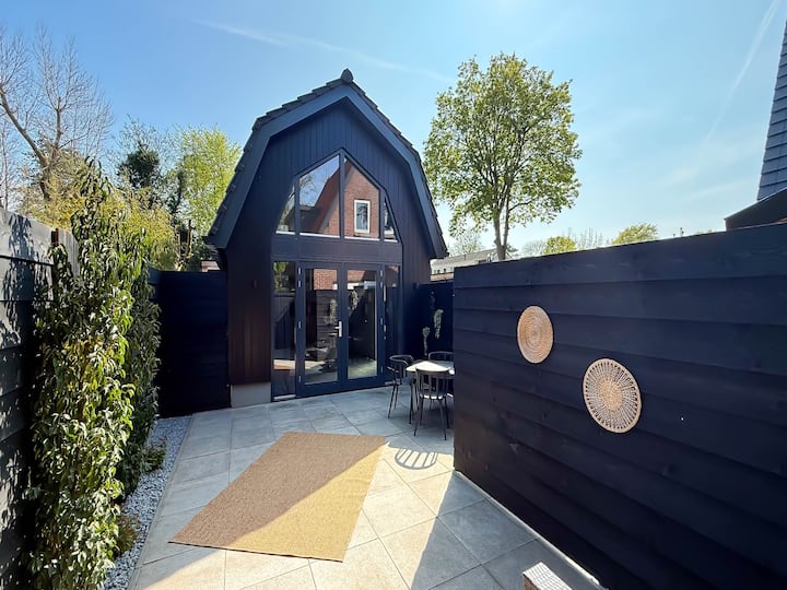 Maison Moderne En Forêt Près De La Plage - Bergen