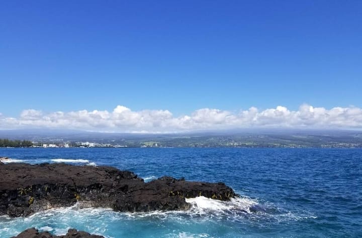 Private Balcony • Walk To Beach + Downtown - Hilo, HI