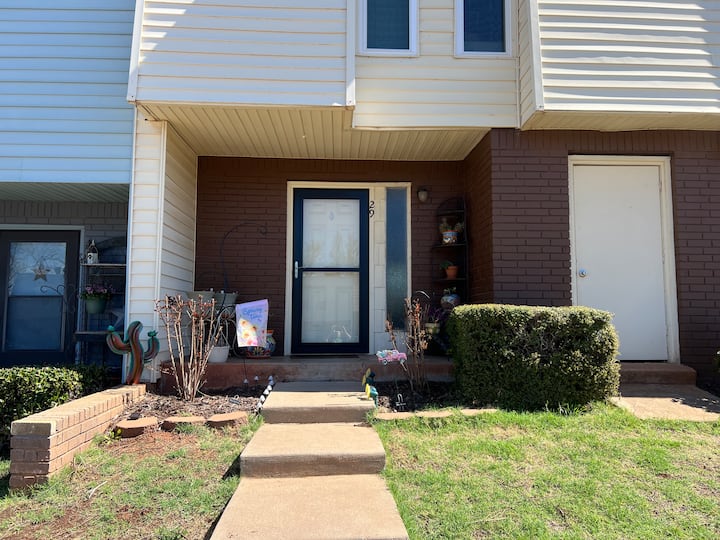Cute Townhome - Stillwater, OK