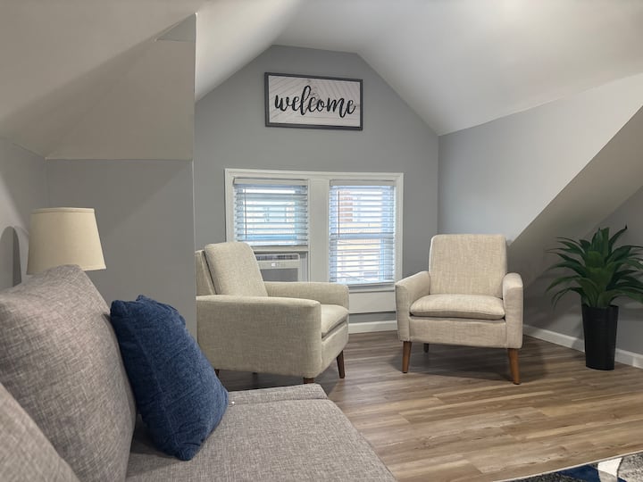 An Attic Oasis Completely Renovated. - Staten Island
