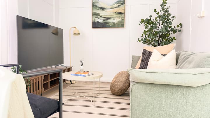 Cbd Beach | Sleeps 6 | Pet Friendly | Baby Gear - University of Wollongong, Wollongong campus