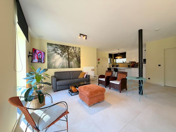 Nature, Calme Et Prairies Pour Chevaux. - Genk