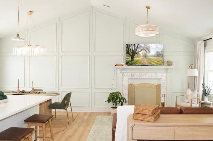 Greenway Hideaway - Piper Glen Drive – Charlotte