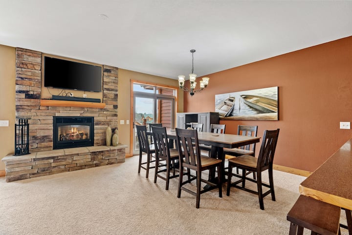 Sleep 10-big Sandy Villa-luxury-lake View Deck - Tamarack, MN