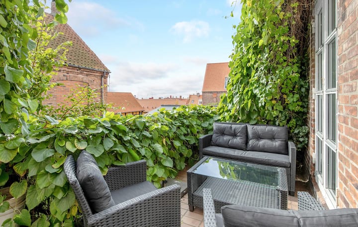 5 Bedroom Beautiful Apartment In Rønne - Bornholm
