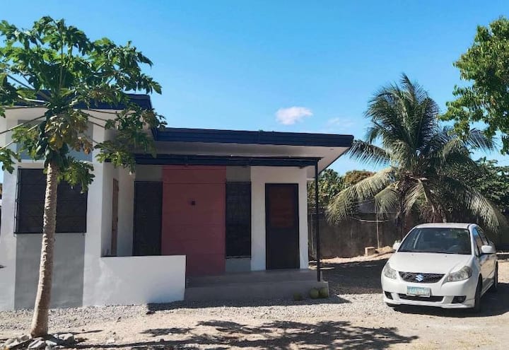 Exclusive Beachfront Escape | Relax & Unwind - Hinigaran