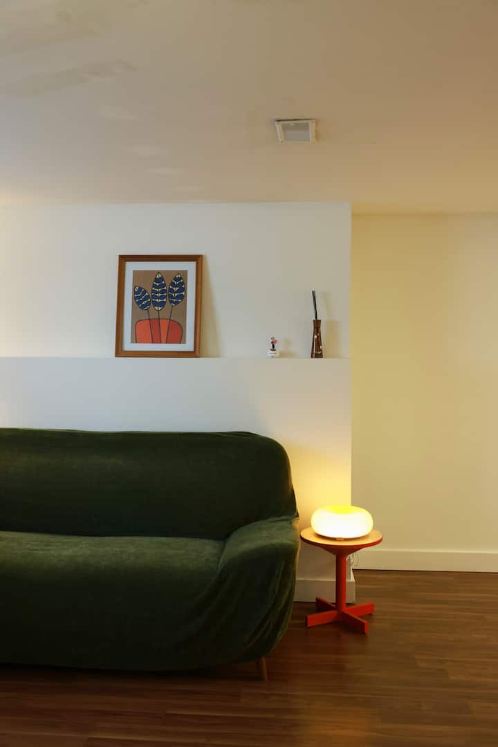 Two Bedrooms Basement Suite In West Pointgrey - Bowen Island