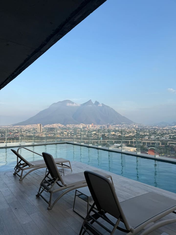 Modern Loft Downtown Mty, Next To Santa Lucia Park - Mexico