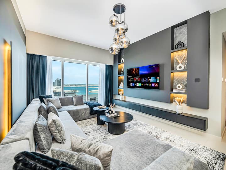 Iconic Gate Tower | Stunning Sea View | Pool & Gym - Abu Dhabi