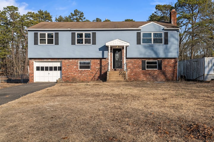 Large Furnished 3br Home In Atco - Medford, NJ