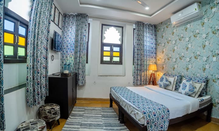 2 Bhk Luxury Apartment Near City Palace - Udaipur