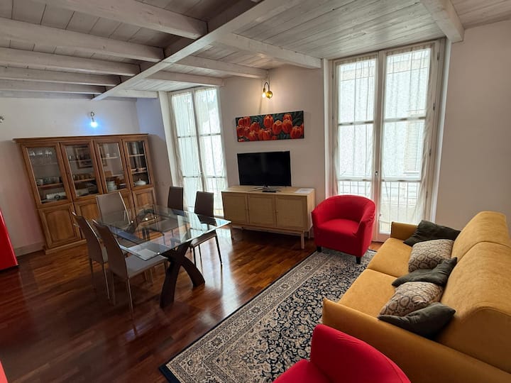 Casa Lamarmora:3 Camere Superior Con Bagno Privato - Cagliari