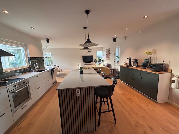 Spacious Gothenburg Villa Close To City Center - Gothenburg