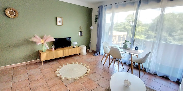 Studio Proche De Cassis Climatisé Avec Terrasse - Gémenos