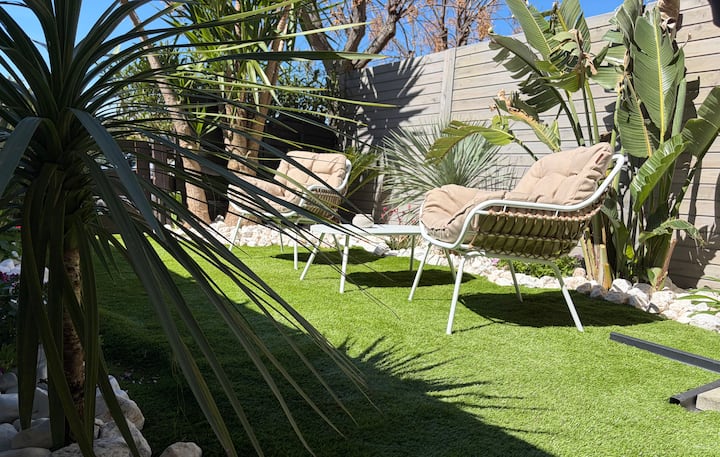 ÉLégant Appartement Avec Jardin Privé & Parking - Agde