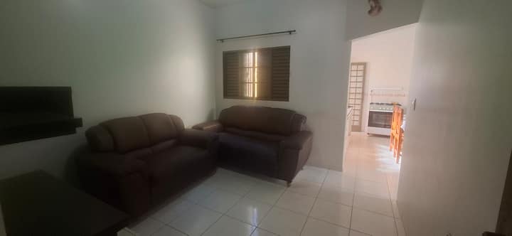 Casa Com 2 Quartos E Garagem Próxima à Havan - Rio Verde