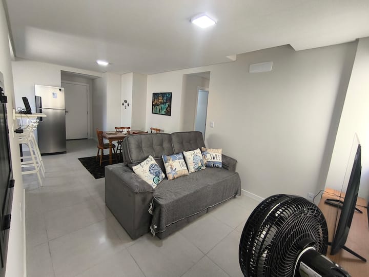 Apartamento 400 Metros Da Praia. - Navegantes