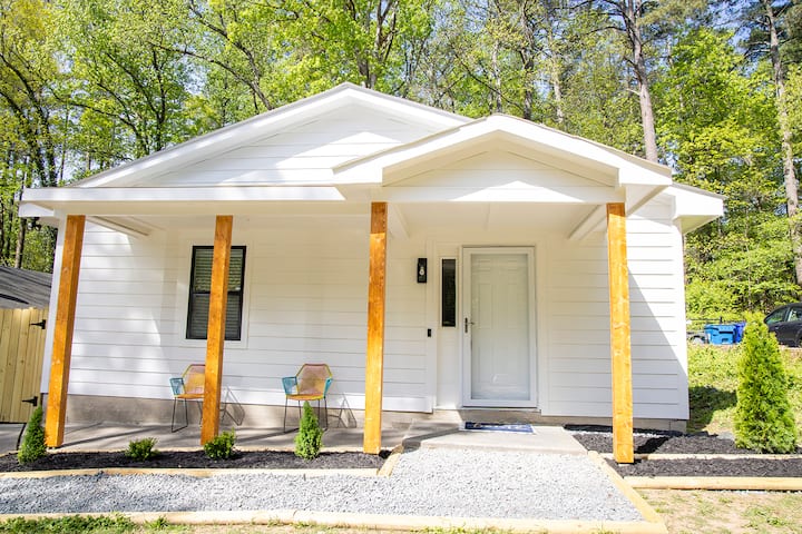 Modern Home In The Bull City! - Durham, NC