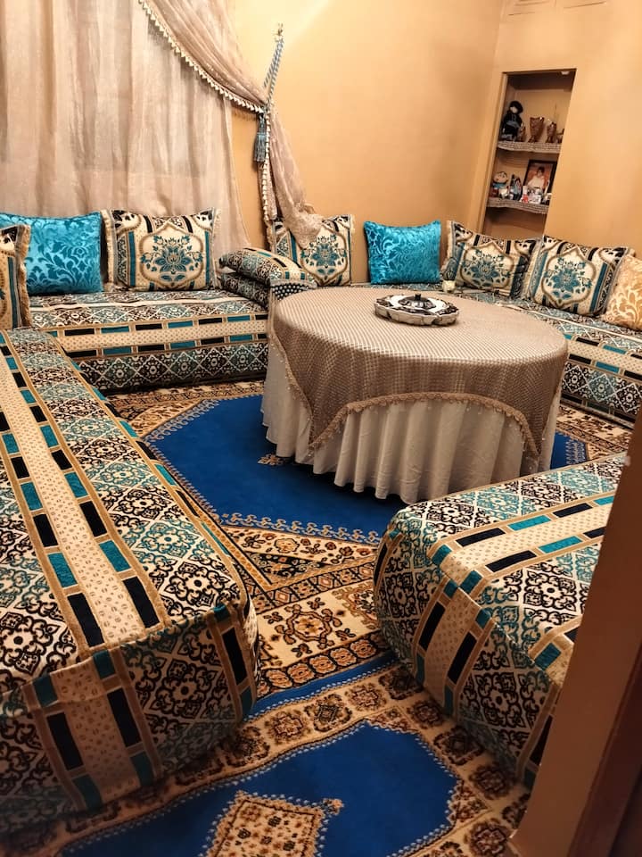 Spacious Central Medina Room With Moroccan Daybeds - Marrakech
