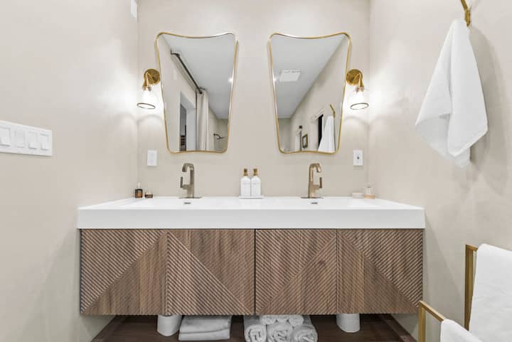Casa Las Olas - Fort Lauderdale, FL