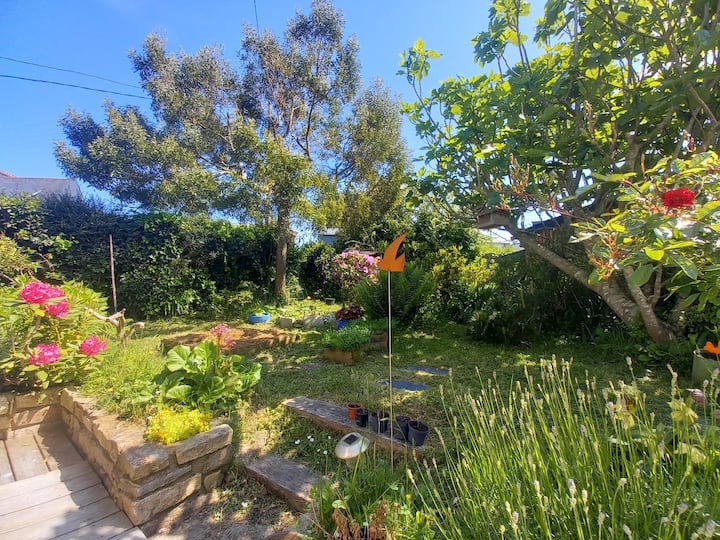 Chambre Isolée Avec Jardin - Perros-Guirec