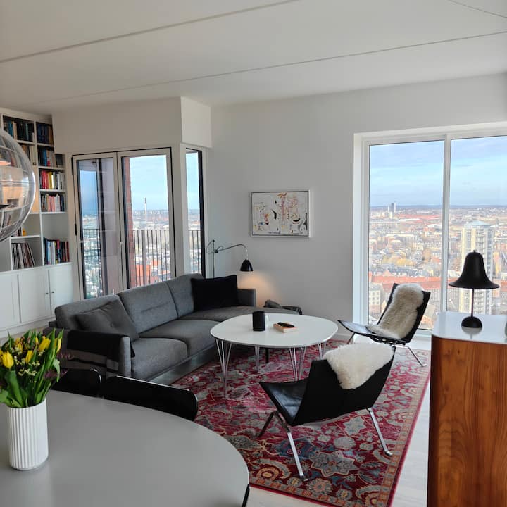 Flat With 180° Stunning City Views & Danish Design - Kopenhagen