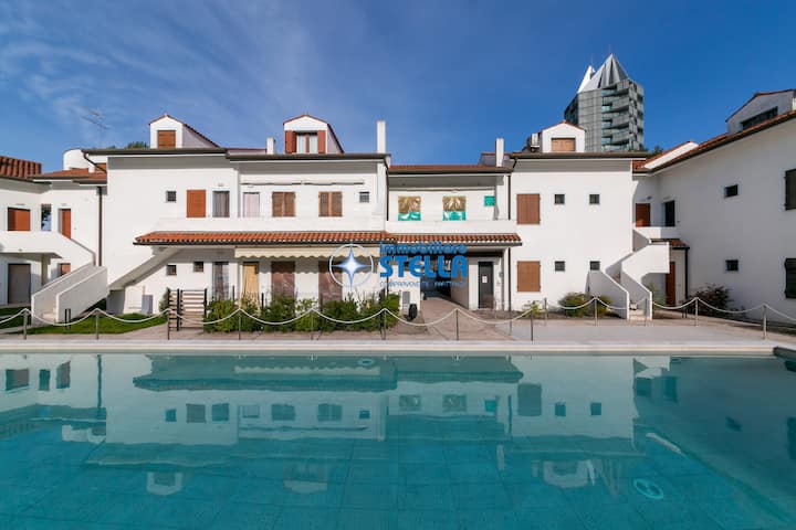 Torre Blanca Village °Mazzini City Center° + Pool - Lido di Jesolo