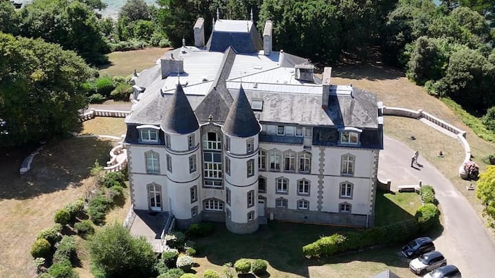Studio 2* Gites De France - Château Locqueran - Finistère