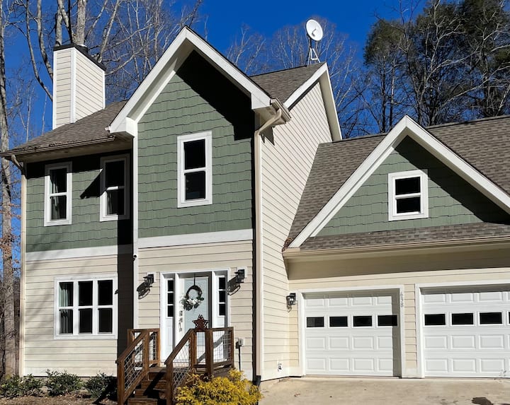 Mountain Escape (Pet Friendly) - Asheville, NC