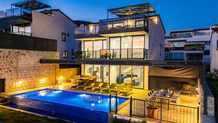 Denize Yurume Mesafesinde , Lux Villa - Kalkan