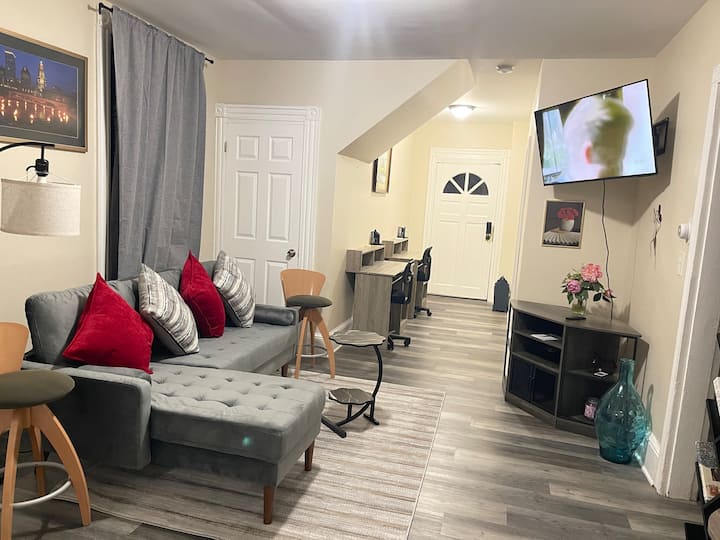 New Haven Ct. 2 Bedrooms Apartment - New Haven, CT