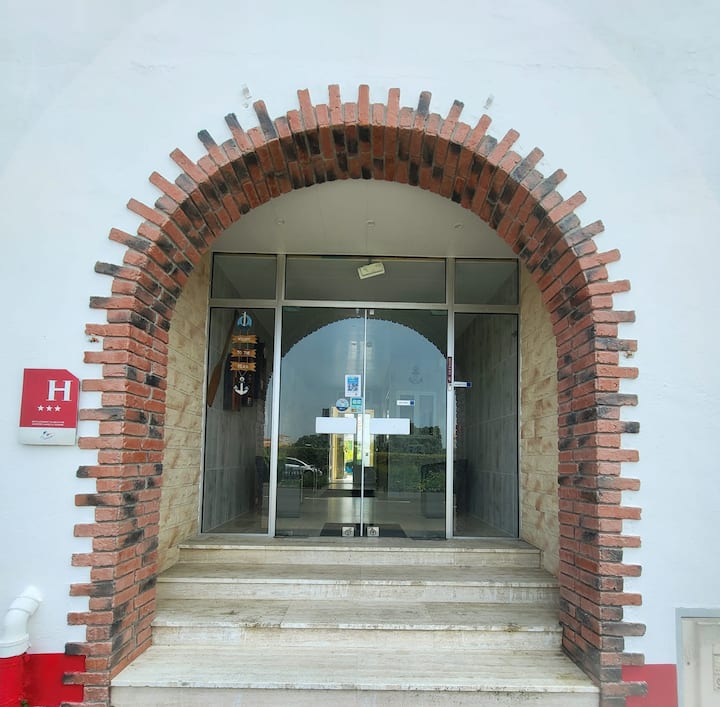 Charme Et Accueil Familial à La Rochelle - La Rochelle