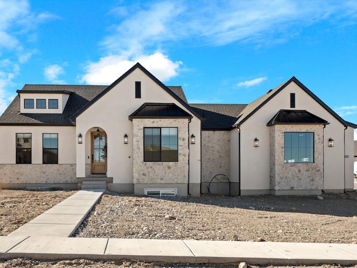 The Hyde Park Mountain Home - Logan, UT