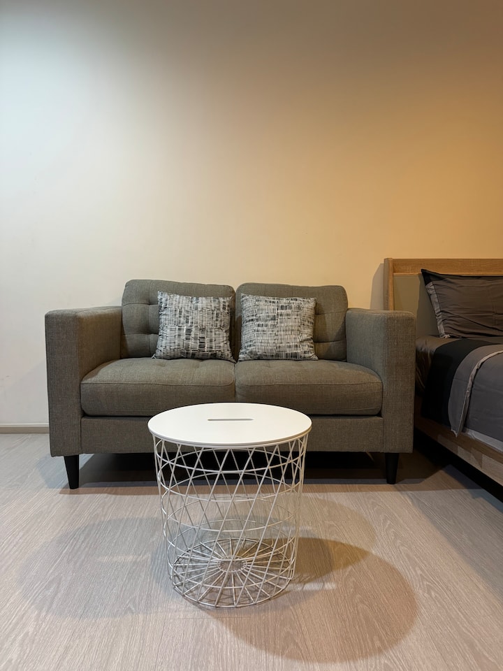 Walk2bts/poolview/cozyhome/smarttv - Bangkok