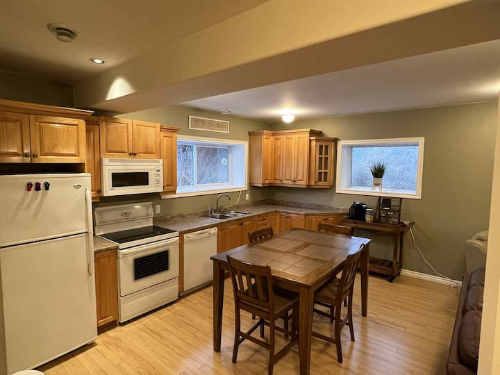 Cozy 1 Bedroom Apartment - Greater Sudbury
