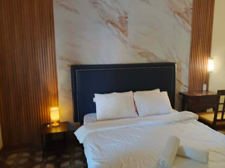 Our Rooms Are Designed To Give You A Relaxing Stay - Hindang