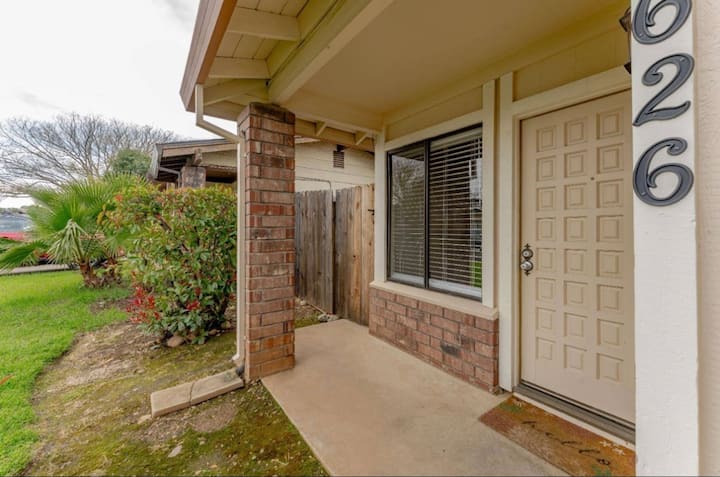 Rancho Cordova's Dope Duplex - Rancho Cordova, CA