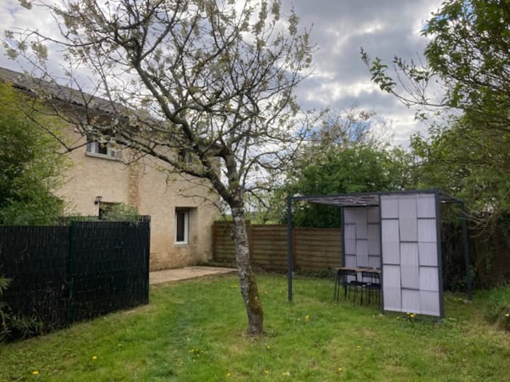 Maison T2 En Bord De Rivière - Vivonne