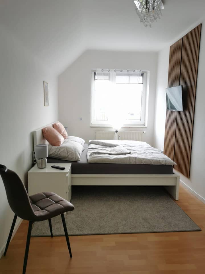 Gemütliche Ferienwohnung Mit Bergblick & Seenähe - Villach