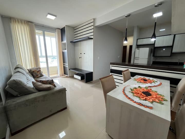 Apartamento Moderno E Completo Com Varanda - Rio Verde