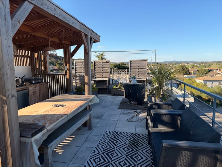 Duplex 86m² Avec Rooftop 360° - Sommières