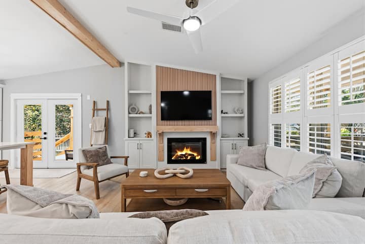 Salt Air Bungalow/ancient City Escape - St. Augustine, FL