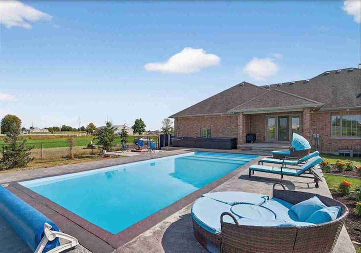 St. Clement’s Vacation Air Bnb - Ontario